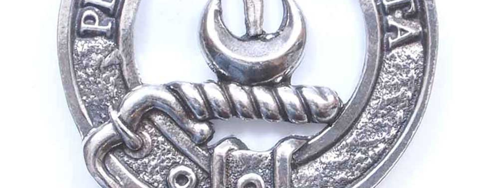 Hannay Clan Crest Meaning