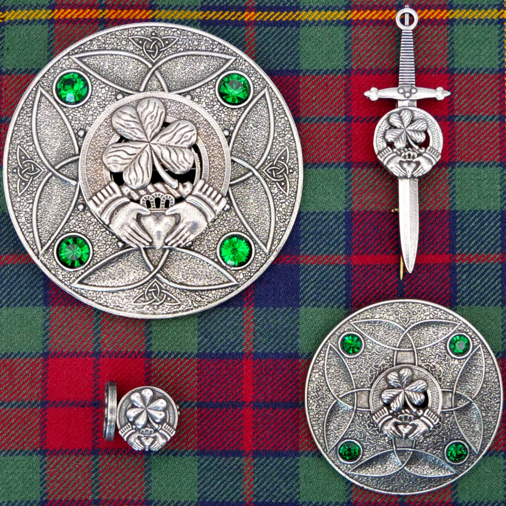 Plaid Brooch Celtic Knot Small Irish Clan/Sept Crest