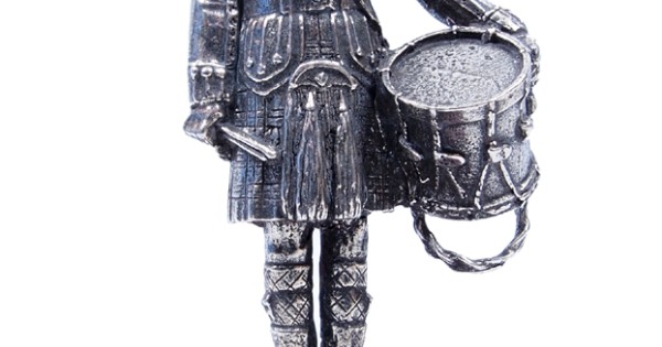 Pipercraft Gordon Highlanders Drummer Figurine