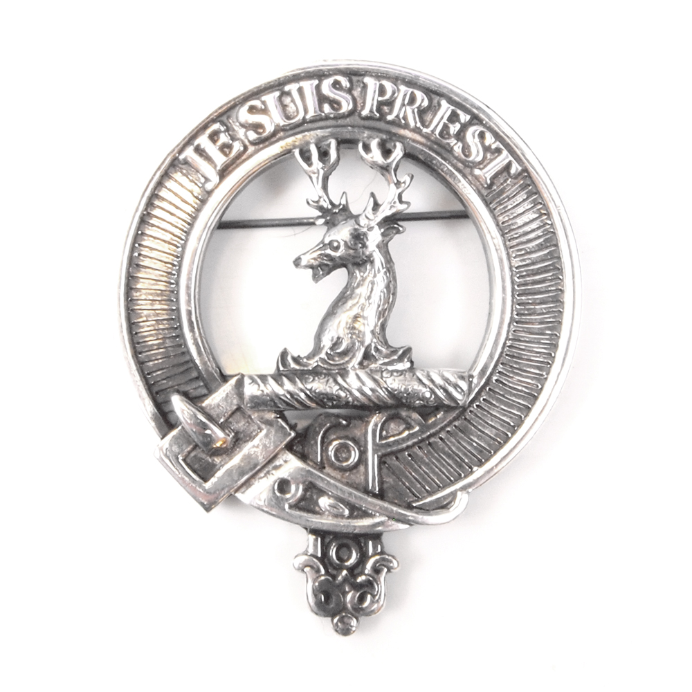 The Fraser Clan Crest & Motto: Origins of "Je Suis Prest"